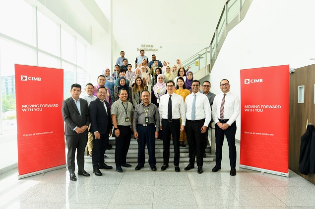 CIMB Foundation honours Malaysia’s emerging artists from the MEA Award ...